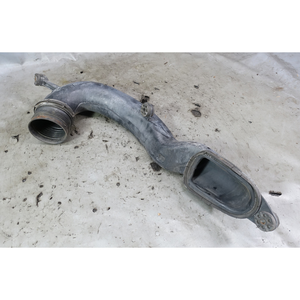 1997-2003 BMW E39 540i M62 V8 Fresh Air Engine Intake Duct Tube OEM ...