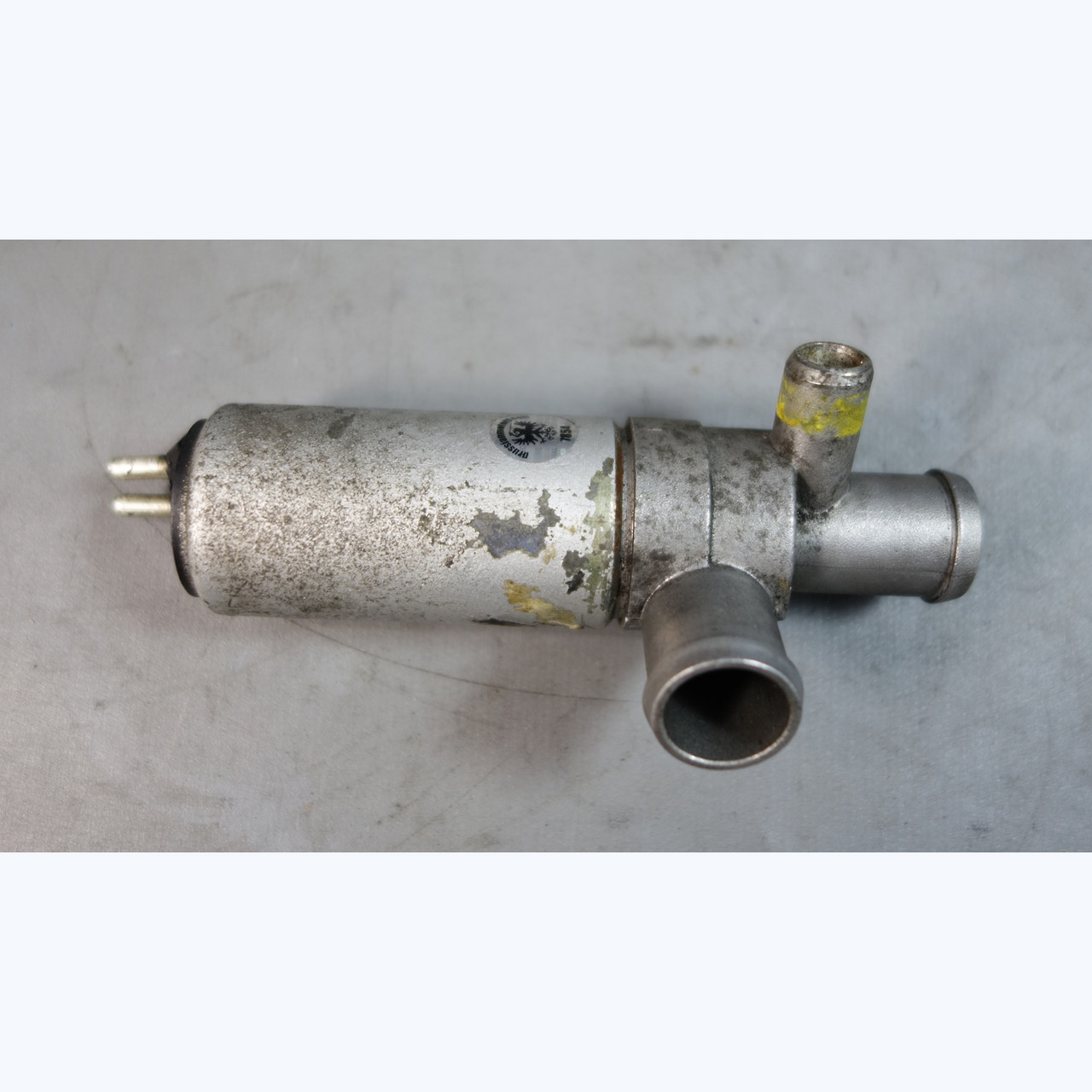 DAMAGED 84-88 BMW E30 318i M10 4cyl Throttle Idle Air Control Valve ICV ...