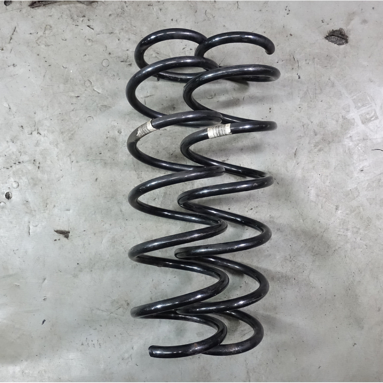 2017-2020 BMW G30 540iX Factory Rear Axle M Sports Coil Spring Pair 2P OEM