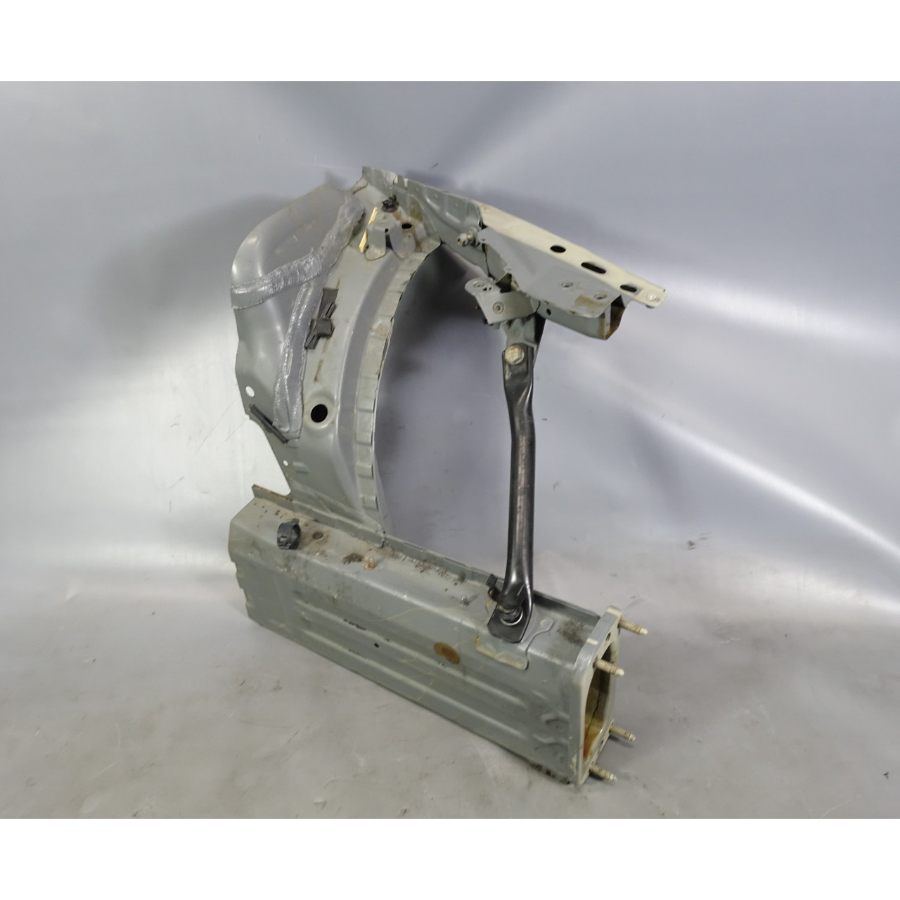 2008-2013 BMW E90 3-Series E82 E84 Left Front Drivers Frame Rail Body ...