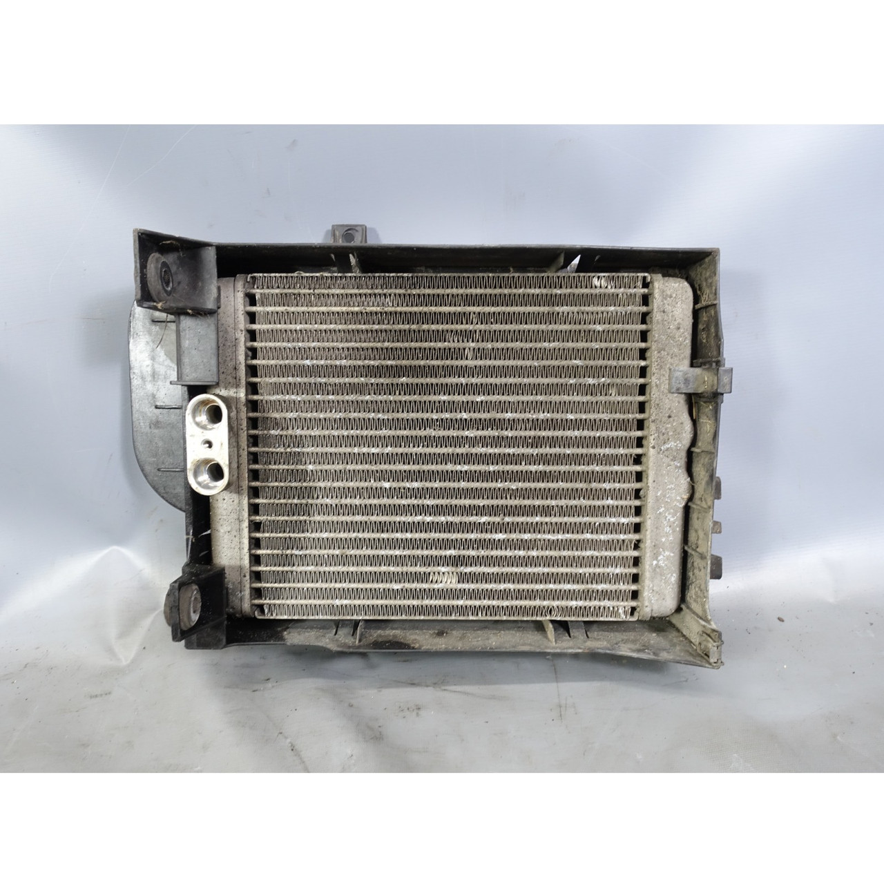 08-14 BMW E70 50iX E71 N63 V8 Twin Turbo Factory Engine Oil Cooler ...