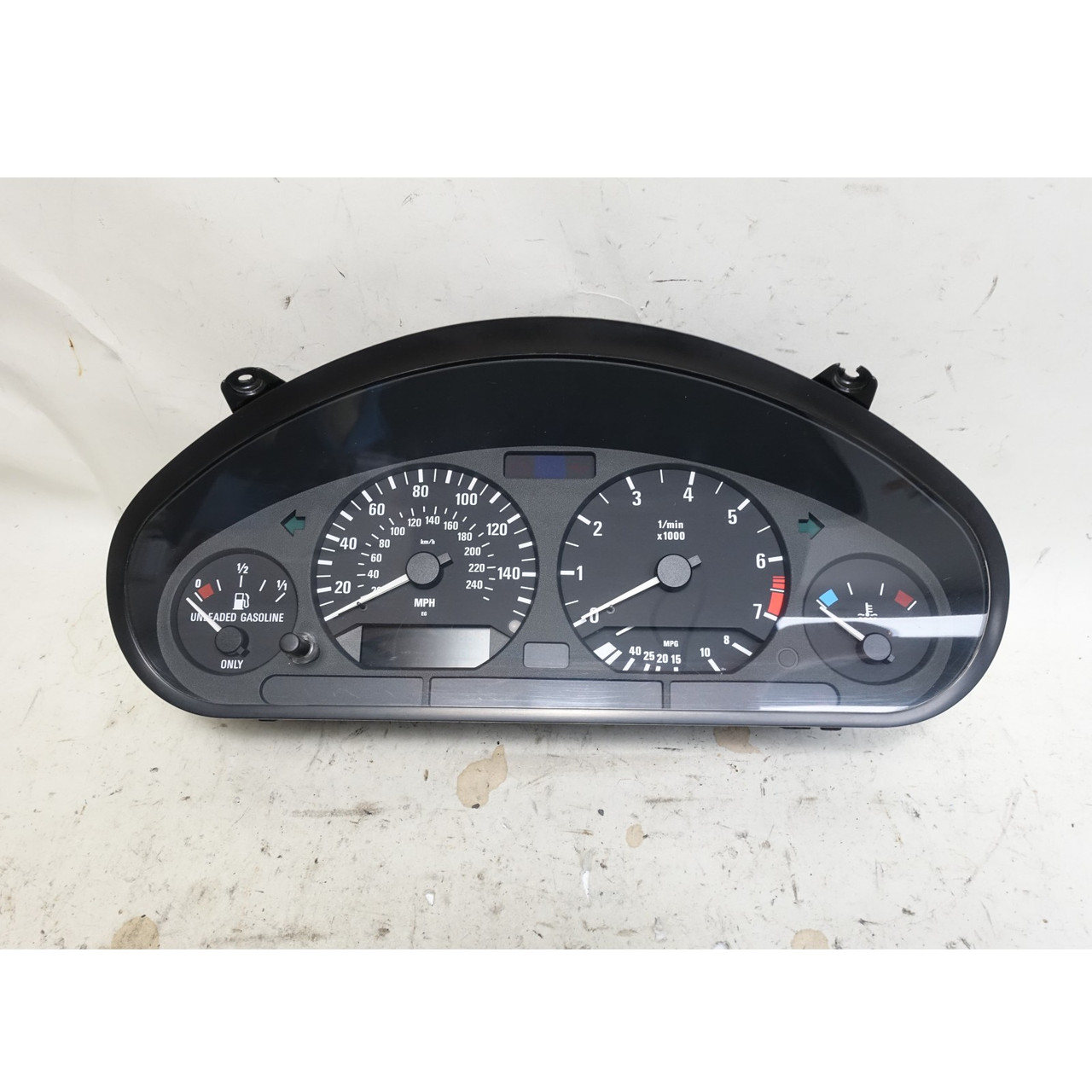 Damaged 1997-1999 BMW E36 3-Series Instrument Gauge Cluster Speedo Tach ...