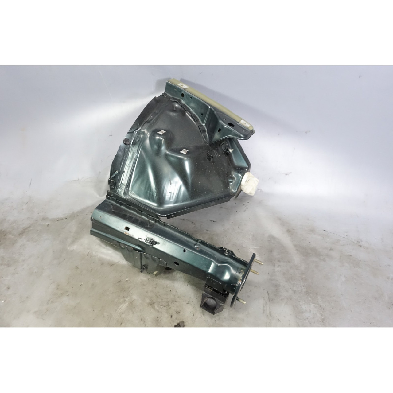 BMW E46 3-Series RWD Left Front Frame Rail Fender Apron Chop 1999-2006 ...