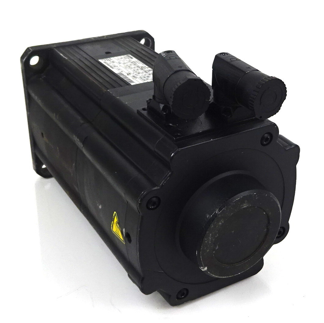 Servo Motor MCS-14H32-RV0P1-A24N-ST5S00N-P0SU Lenze 3225rpm 14.0Nm 4 ...
