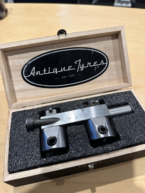 Split Rim Tool - Antique Tyres