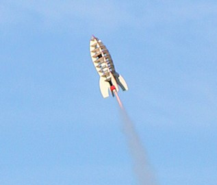 AT&T Network Trail Cam Rocketarium AMRAAM 120A Flying Model Rocket Kit ...