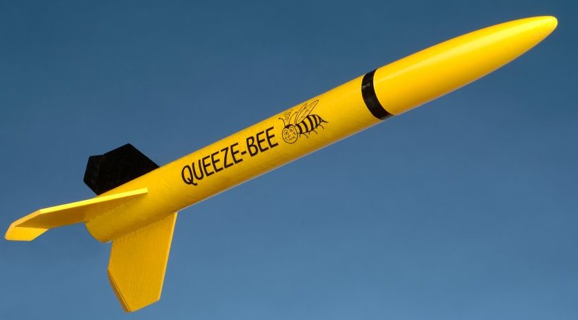 Starlight Flying Model Rocket Kit Queeze-Bee STR 7825