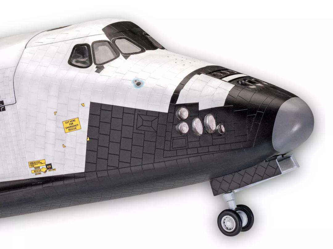 Revell Germany Plastic Model Kit Space Shuttle 1:72 RMG 5673