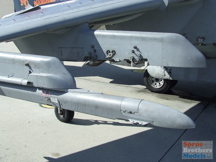 ORDFL7D48001 1:48 Flying Leathernecks LAU-7 Missile Launcher Stencil ...