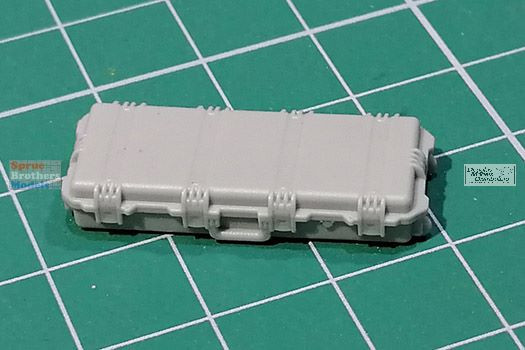 EURE063 1:35 Eureka XXL - Modern US Army Pelican M249 Machine Gun Case ...