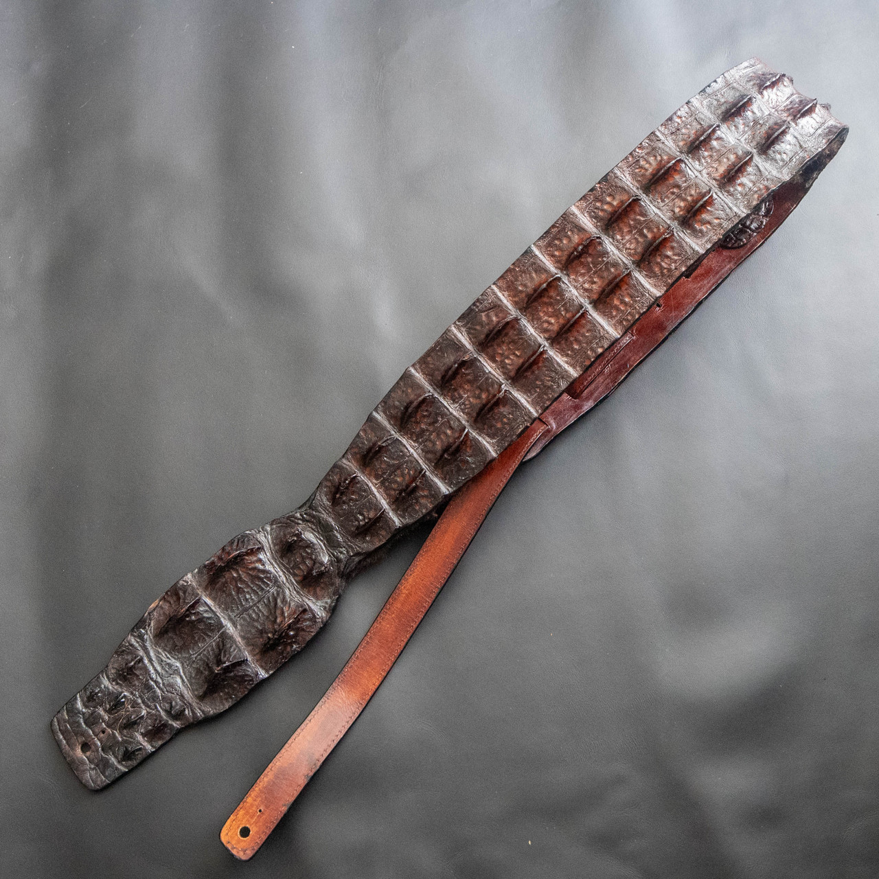 3-Inch Deep Brown Hornback Alligator Guitar Strap - Alligator Jakes