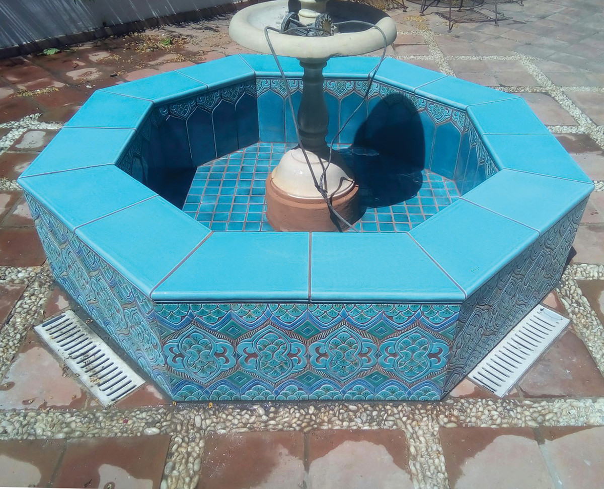 Ceramic fountains - Ceramic mosaic tiles - Handmade tiles by GVEGA