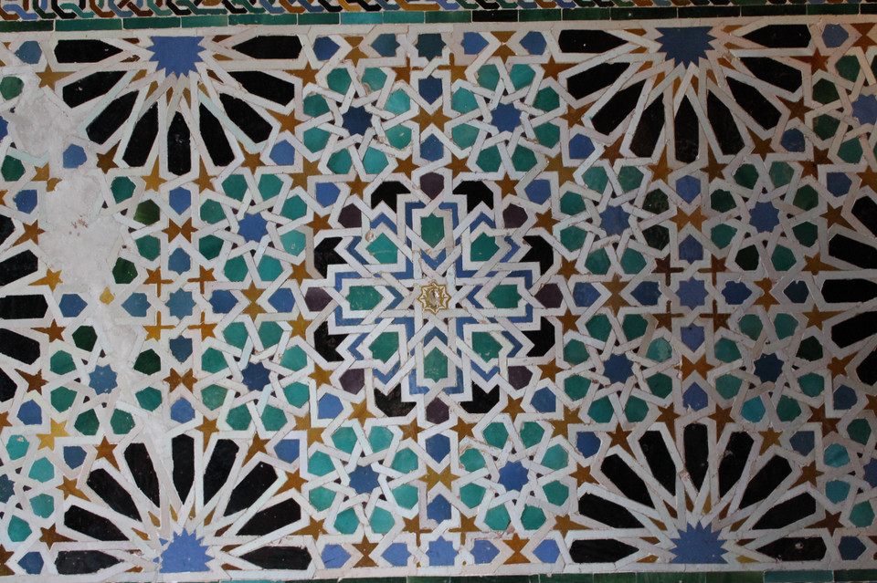 DESIGN: Tilework in the Alhambra - gvega