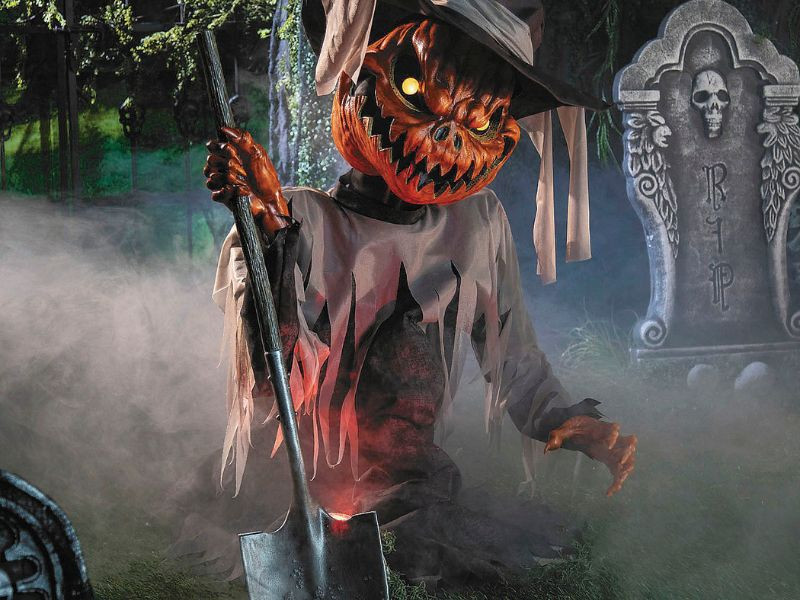 Animated Pumpkin Scarecrow – 3 Ft. Pop-Up Prop