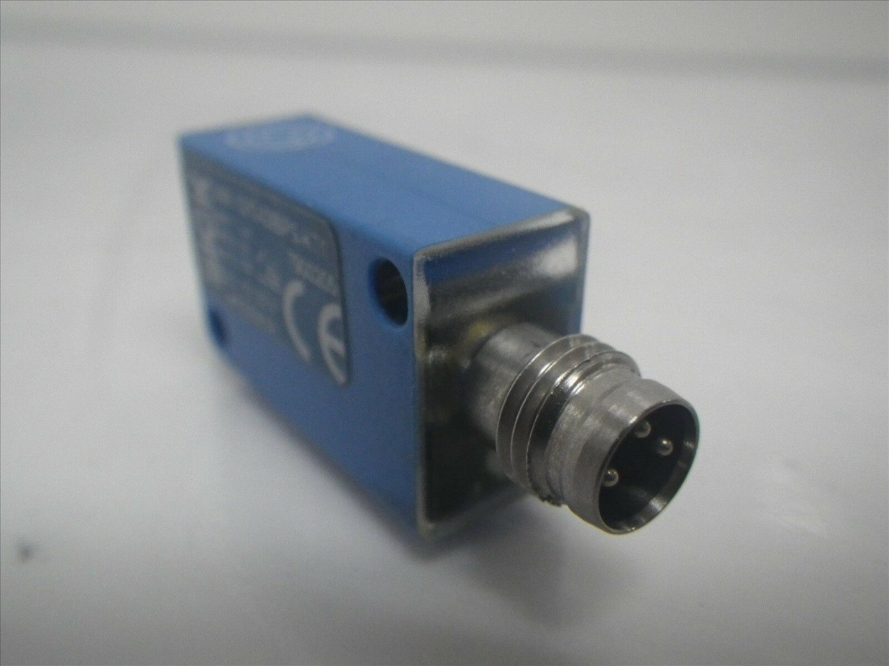 IQ10-03BPS -KT1 IQ1003BPSKT1 Sick Optic Proximity Sensor - PCM SURPLUS ...