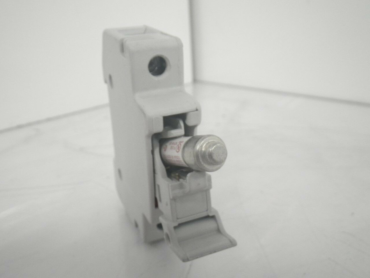 PMCC DF Fuse Holder 30a 600v 1 Pole + Fuse atmr1 1a 600vac Class (Used ...