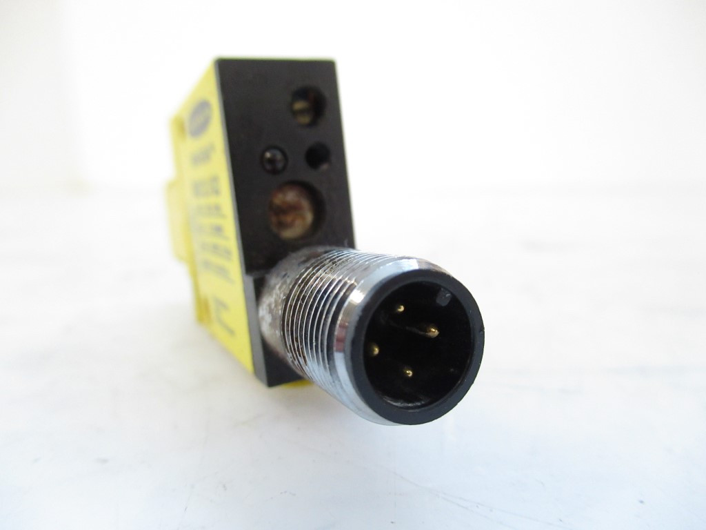 BANNER SM312LVQD MINI BEAM SENSOR (USED TESTED) - PCM SURPLUS WORLD