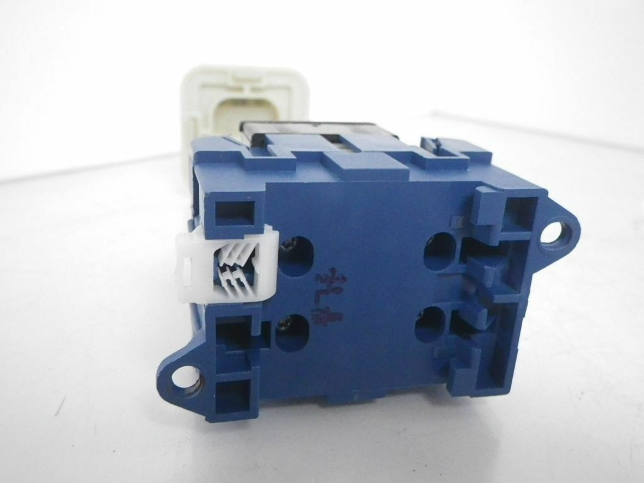 KG32 F02634/001 B T103/12 Kraus & Naimer Man Motor Controller Disconnect Switch - PCM SURPLUS WORLD