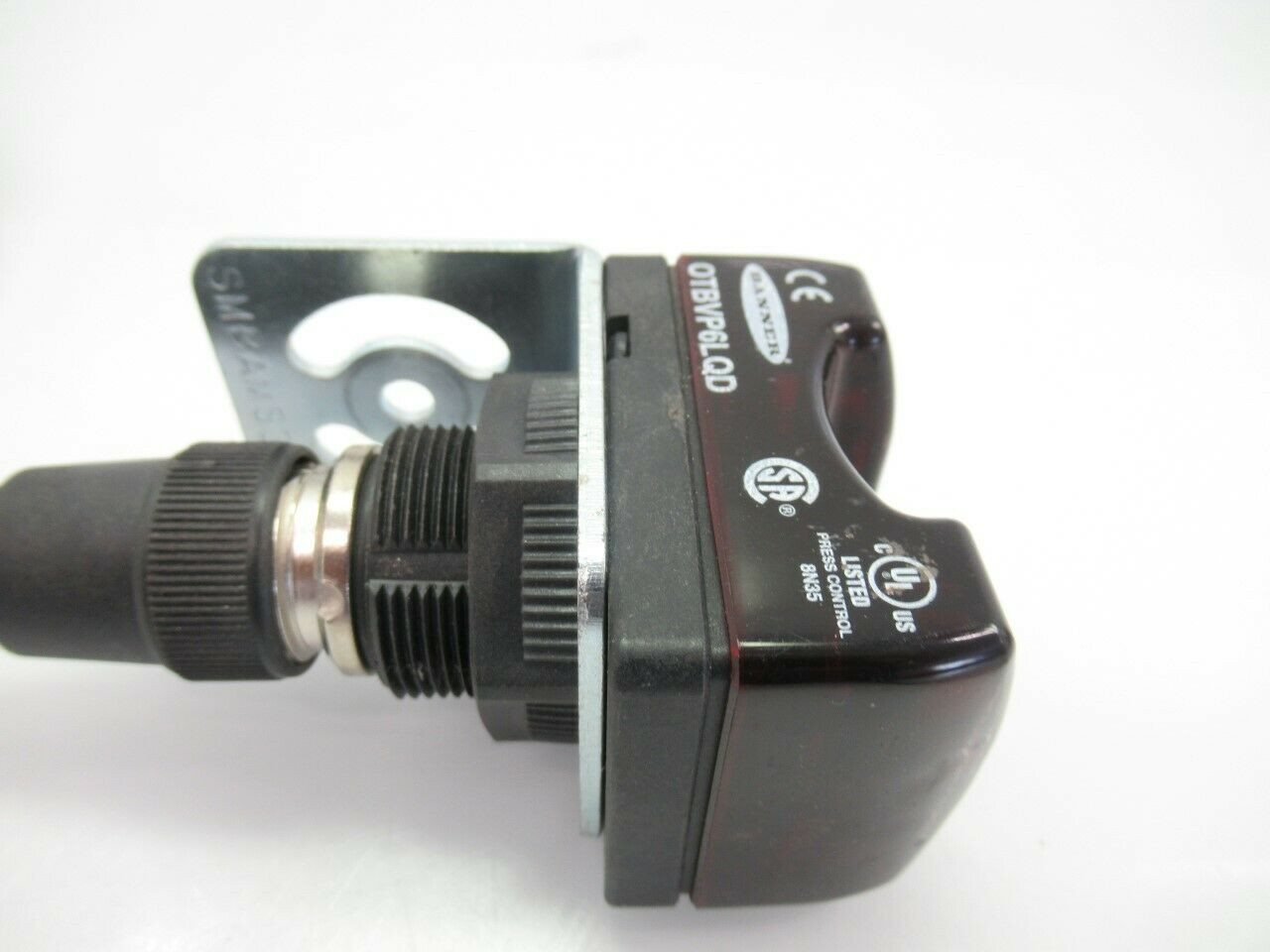 OTBVP6LQD-BANNER Sensor Touch Button Optical Momemtary - PCM SURPLUS WORLD