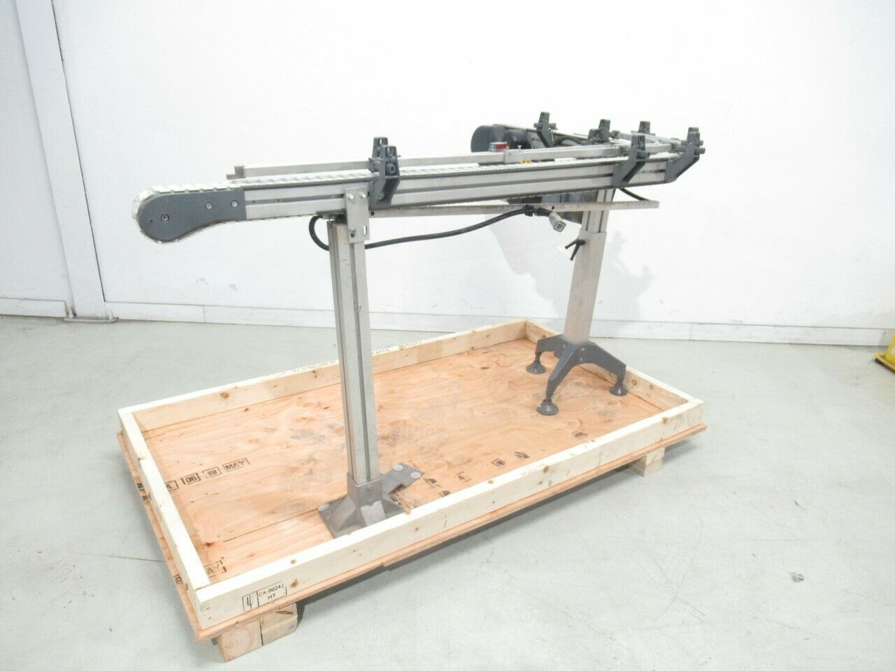 FLEXLINK CONVEYOR SYSTEM BELT (L) SHAPE 2 1/2 W X 59L 37 H (USED TESTED ...