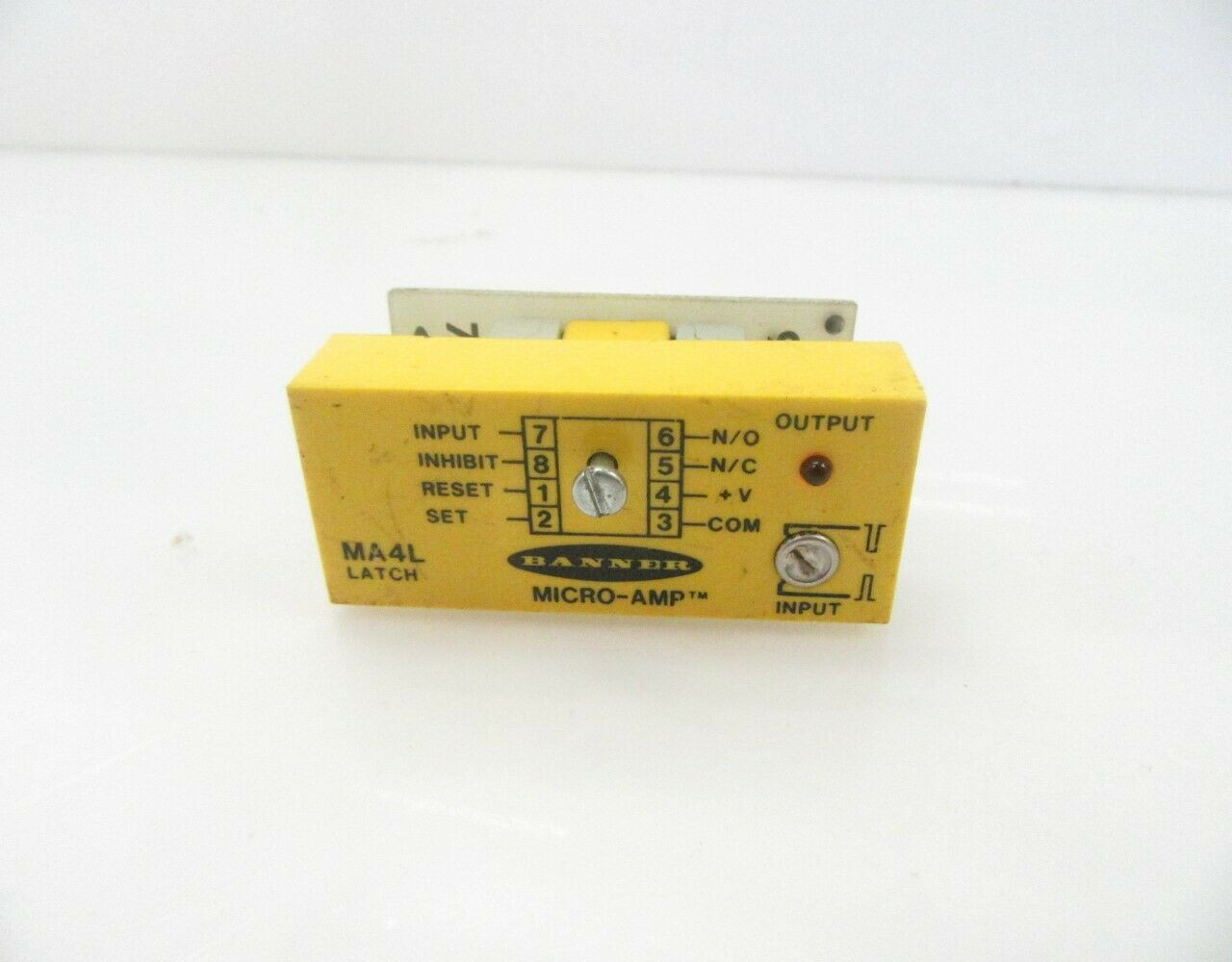 MA4L BANNER SENSOR MICRO-AMP. (used tested) - PCM SURPLUS WORLD
