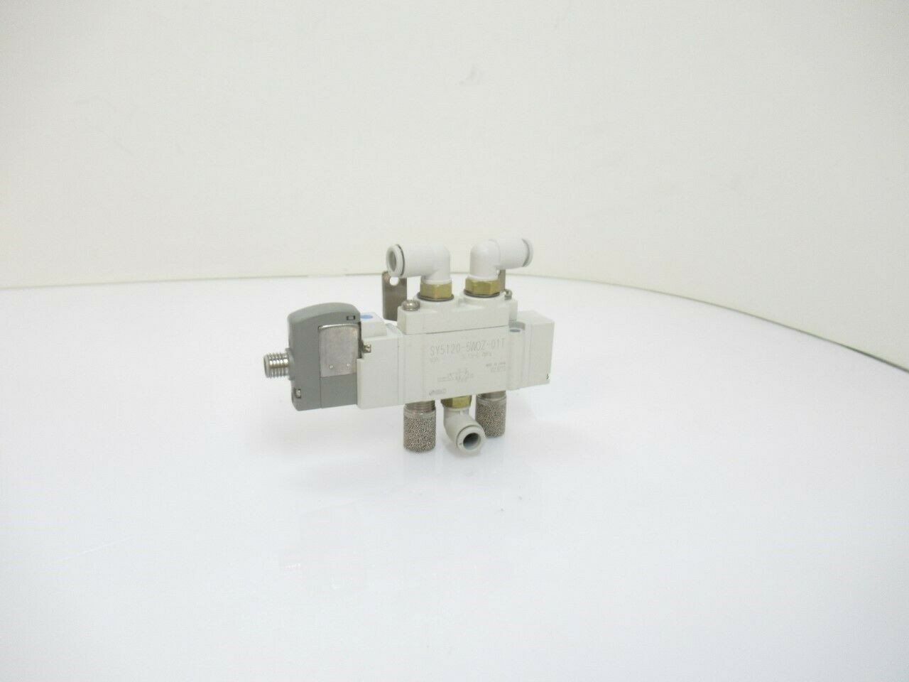 SMC SY5120-5WOZ-01T SMC - Pneumatic Valve, w/ Connectors (USED TESTED ... SMC SY5120-5WOZ-01T SMC - Pneumatic Valve, w/ Connectors (USED TESTED ...