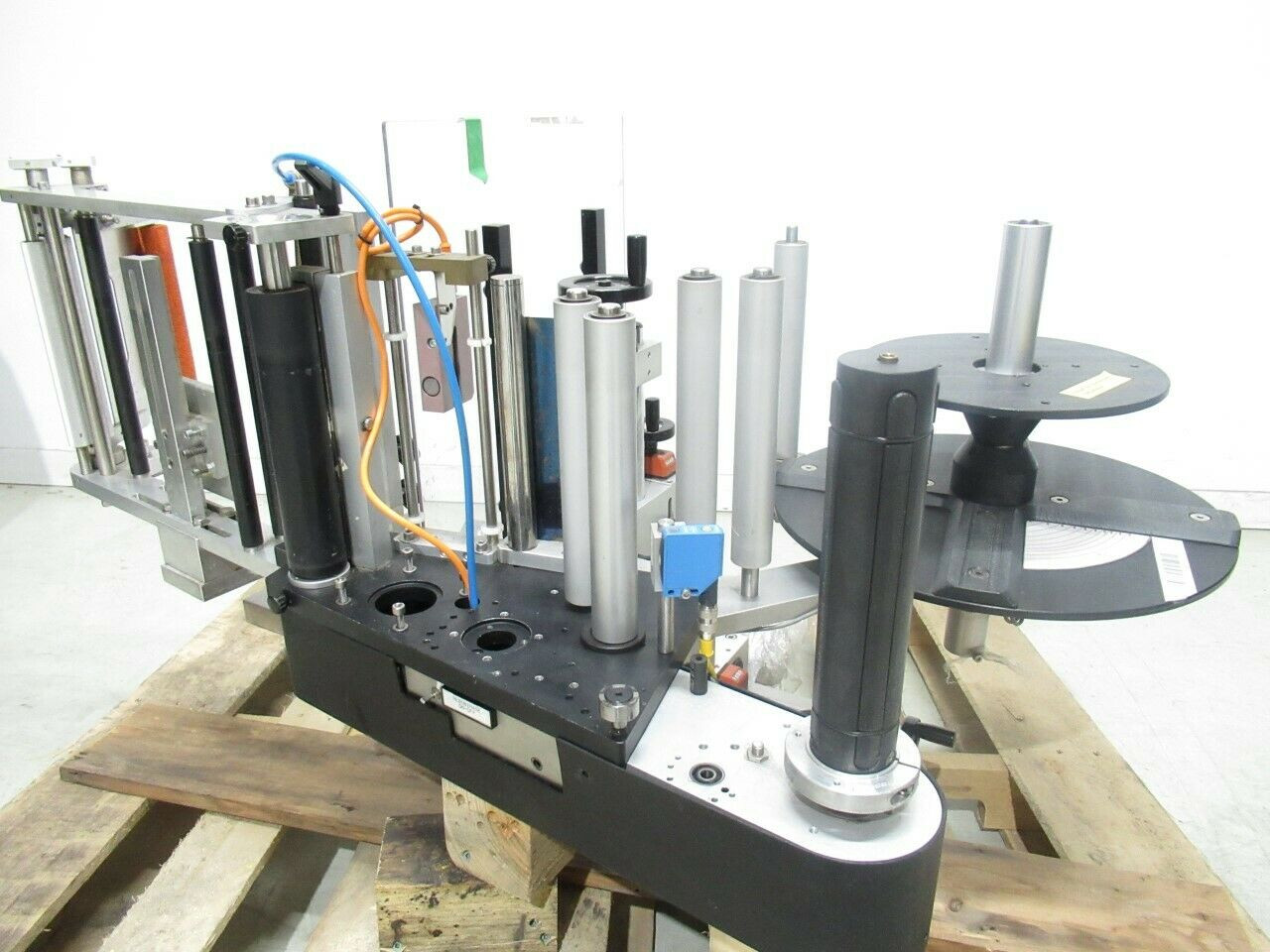 LABELING HEAD FOR OCEAN LABELER LABELLING MACHINE - PCM SURPLUS WORLD