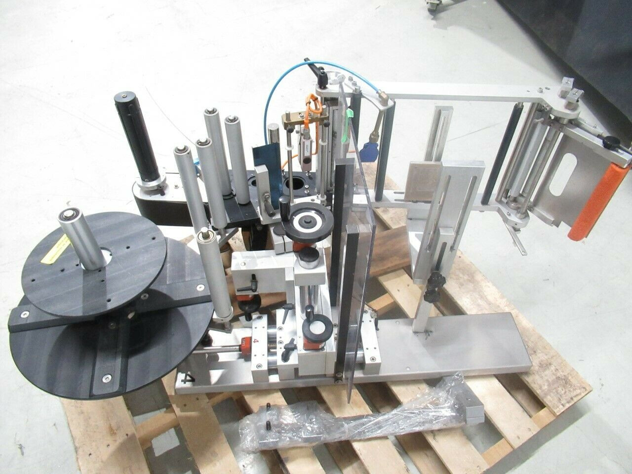 Labeling Head For Ocean Labeler Labelling Machine - PCM SURPLUS WORLD