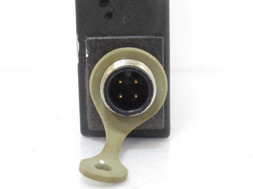 Tri-Tronics Smarteye Model SER Pulse Modulated Photoelectric Sensors ...
