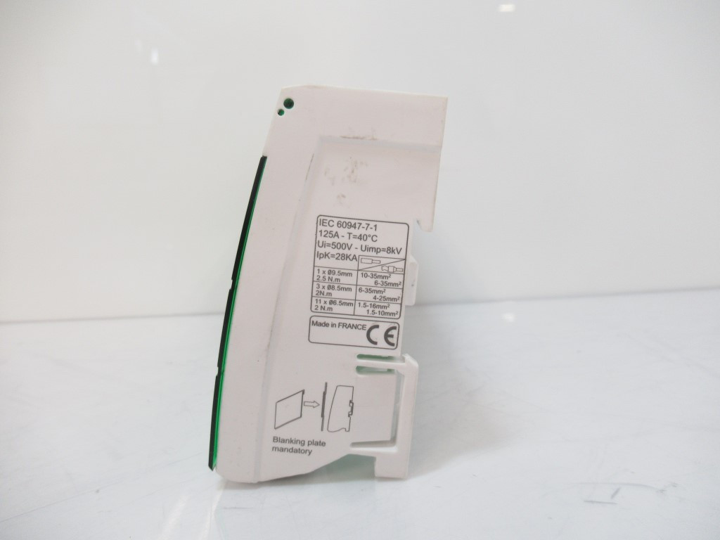 Schneider LGY412560 Linergy DS, 4P Block Distributor, 125 A, 60 Holes