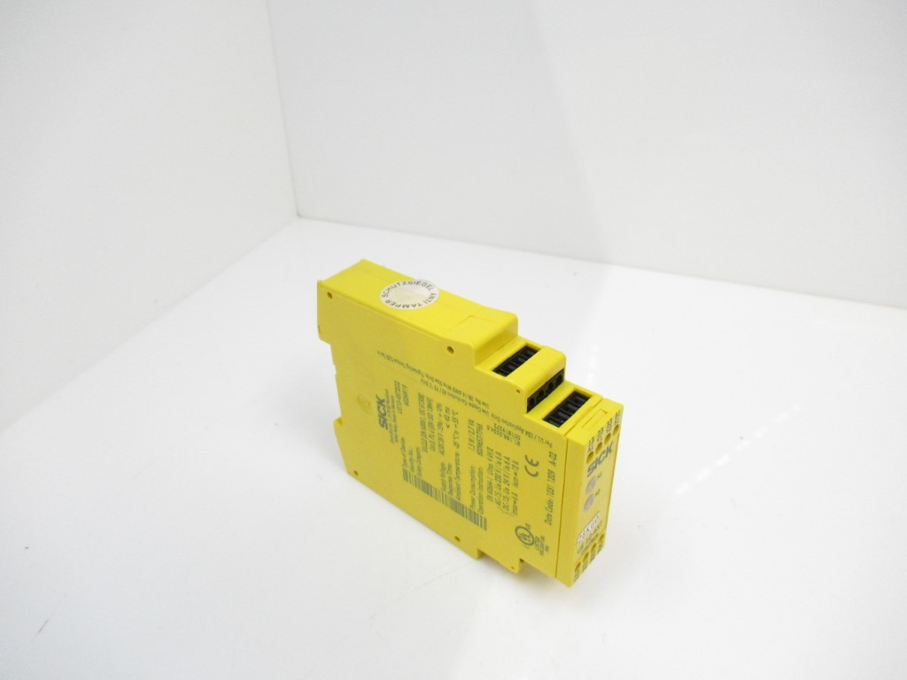 Sick UE10-4XT2D2 Safety Relay - PCM SURPLUS WORLD