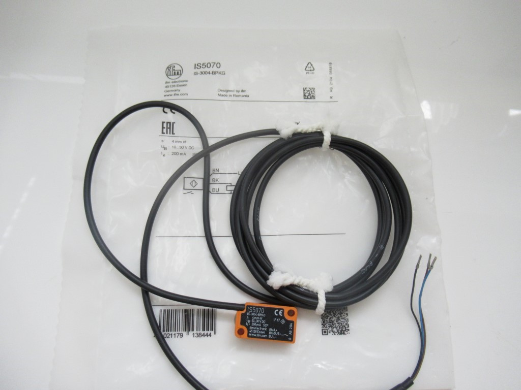 IFM Electronic IS-3004-BPKG IS5070 Inductive Sensor Rectangular Plastic ...