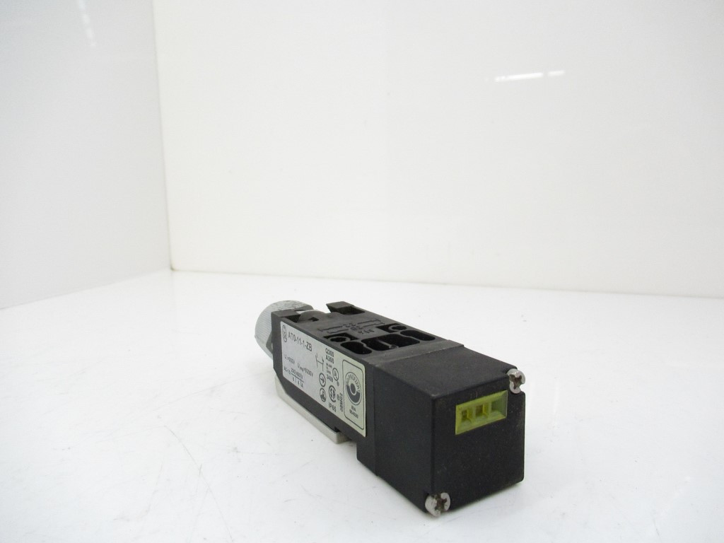 Eaton Corporation Moeller Electric AT0-11-1-ZB Mechanical Interlock ...