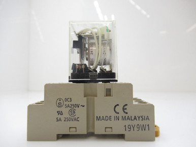 Omron IEC255 19Y9W1 Relay 24 Volt DC - PCM SURPLUS WORLD