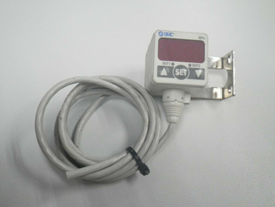 ISE40-W1-62L Smc Digital Pressure Sensor Switch 12-24 Vdc + Bracket ...