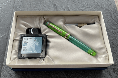 Sailor Pro Gear Slim #2 Manyo Grass Fountain Pen Hinoki Ink Set