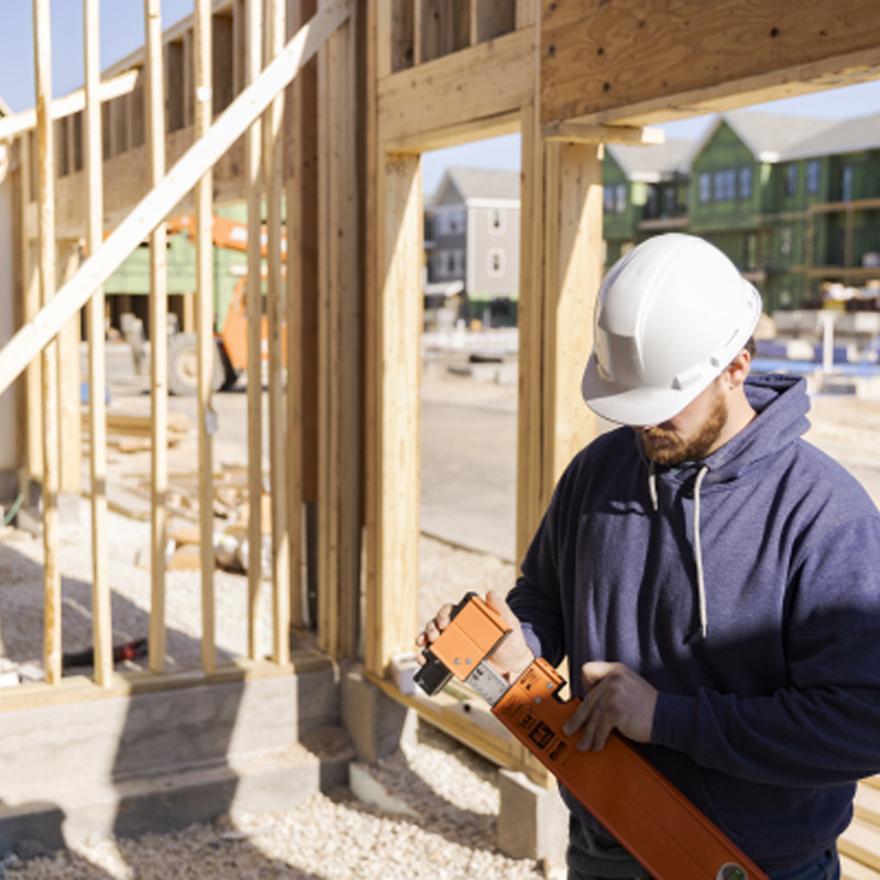 Johnson 5800-0712P - Heavy-Duty Professional 7'-12' Extendable Plate Level