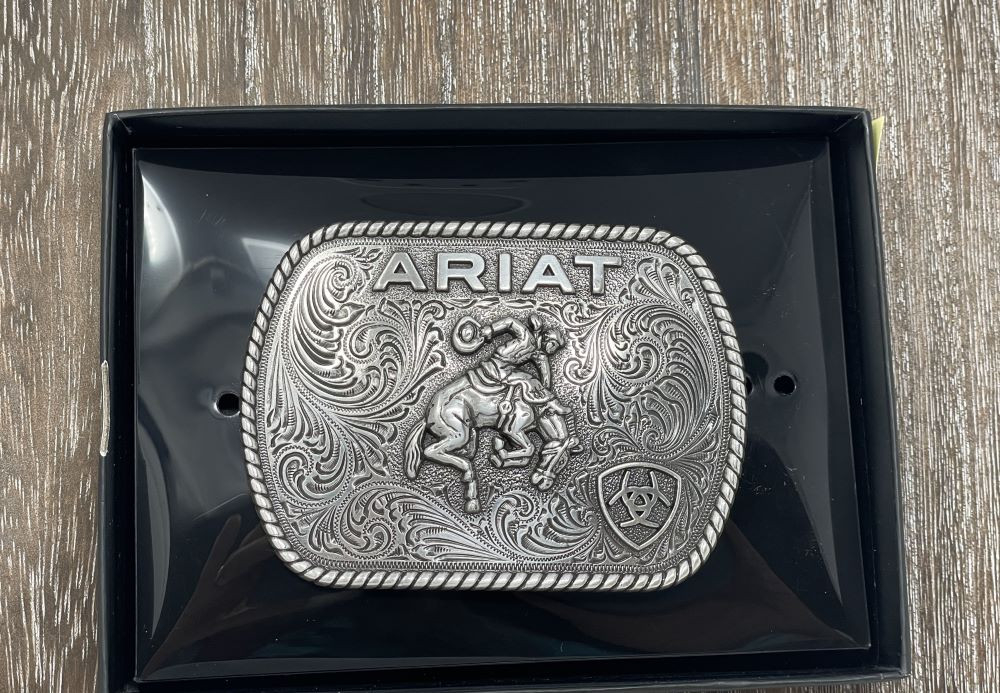 Ariat Men's Rectangular Saddle Broc/Logo Belt Buckle - One 2 mini Ranch