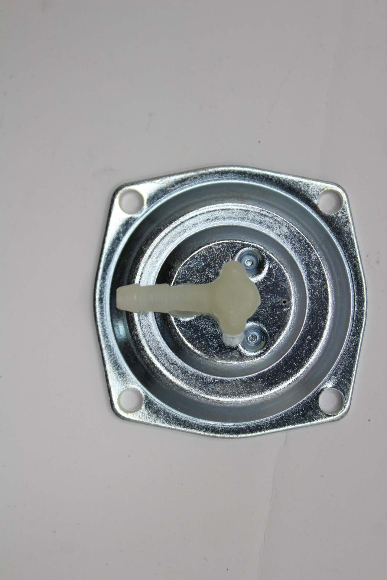 Genuine Tecumseh COVER Part# 32185 - McHenry Power Equipment Inc