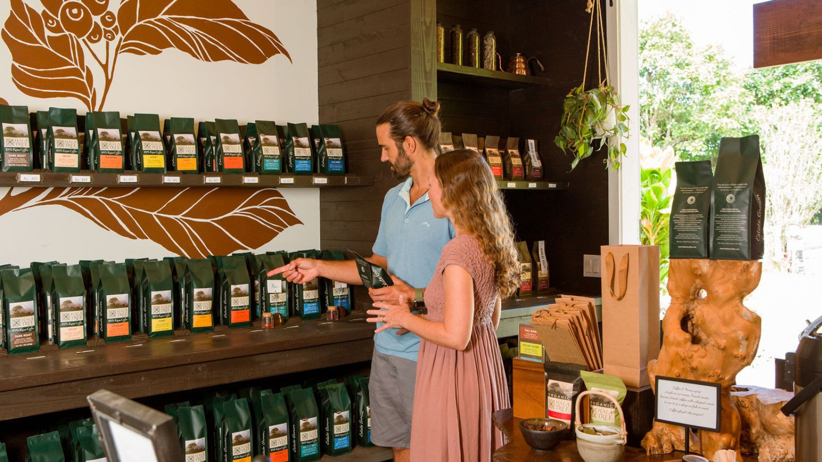 Hala Tree Coffee - Organic Kona Coffee and Coffee Farm Tours