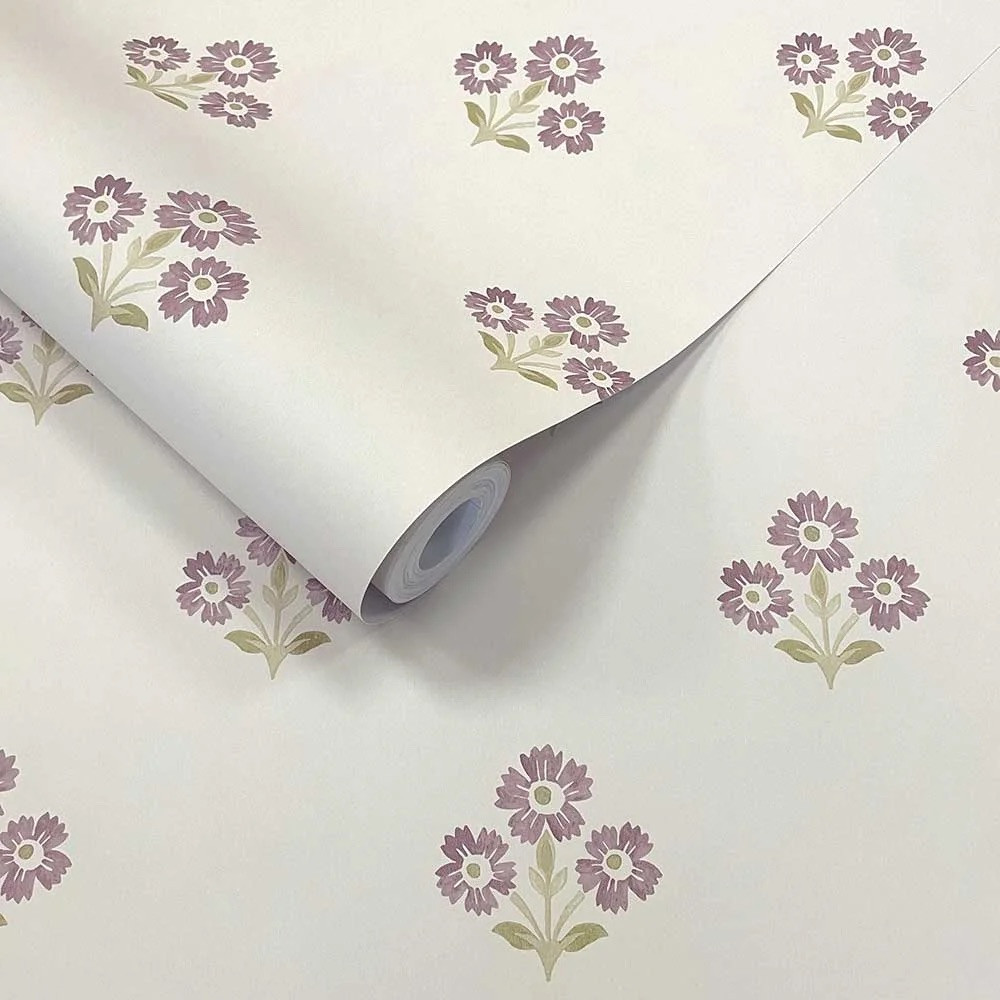 Vintage Daisy Motif Neutral Purple Mulberry Wallpaper
