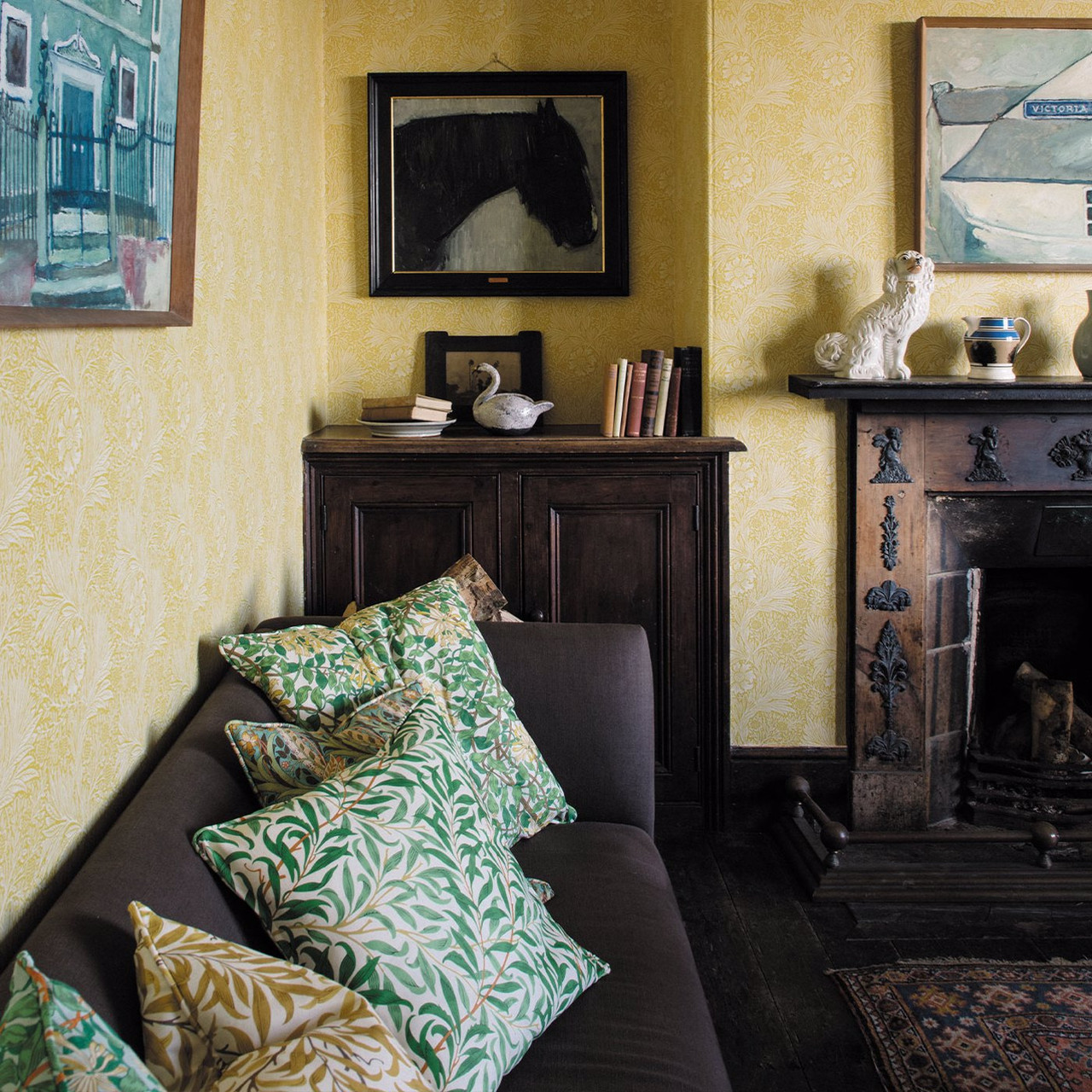 Paisley Effect Floral Leaves Chartreuse Yellow Wallpaper | Morris & Co ...