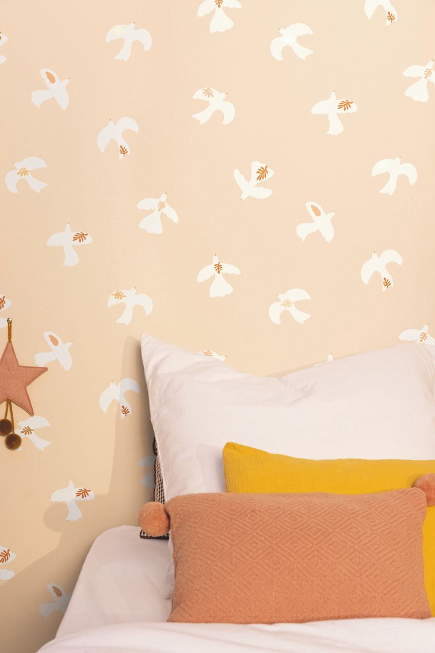 Children's Peaceful Dove Birds Rose Pink Wallpaper | Caselio Colombe