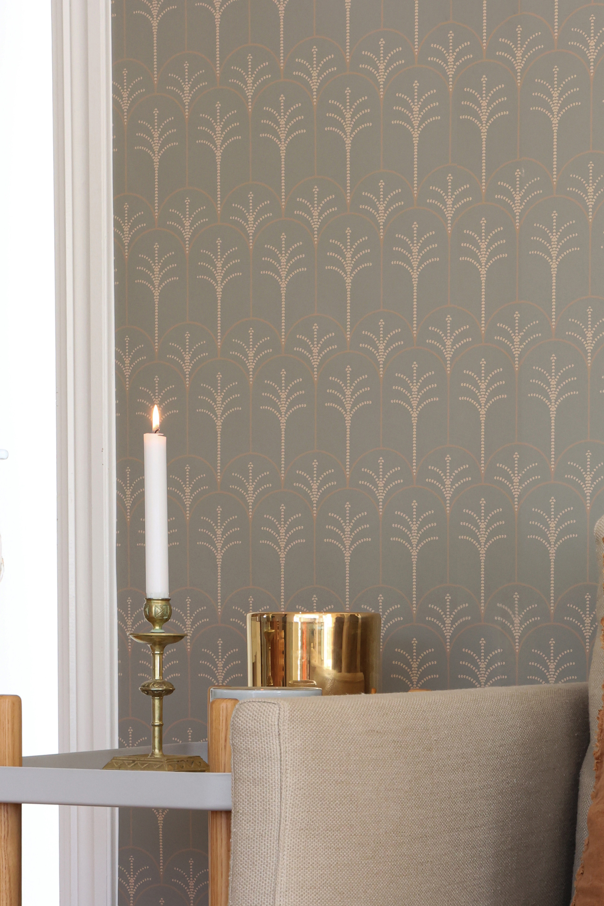 Feather Like Palms Tree Green Wallpaper | Majvillan Lolo