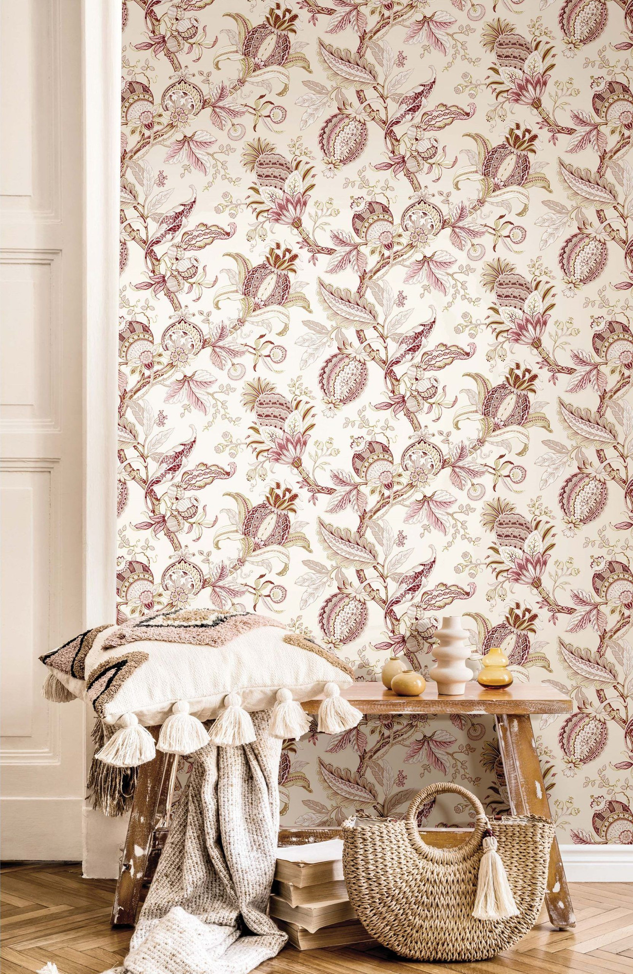 Paisley Effect Botanical Red Ivory Wallpaper | Galerie Jacobino Edra