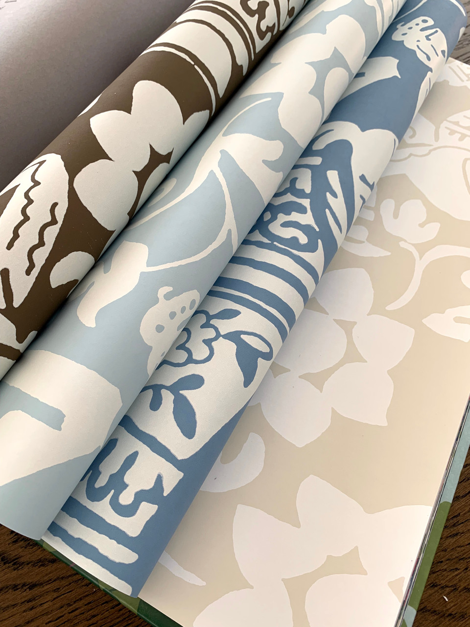 Vintage Roman Era Blue Wallpaper | Thibaut Galway