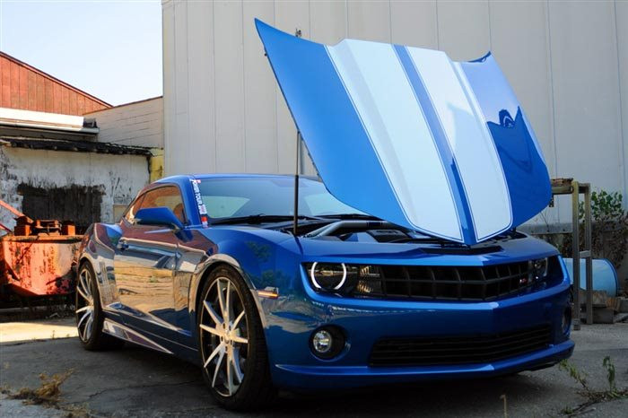 2010 2011 2012 2013 2014 2015 Camaro Reverse Tilt Hood Kit by HALO