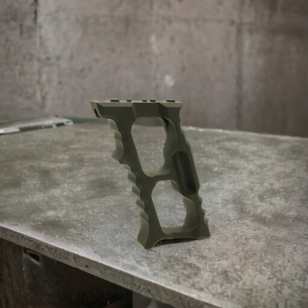 Olive Drab Green (ODG) Skeletonized AR Large Cut Vertical Foregrip