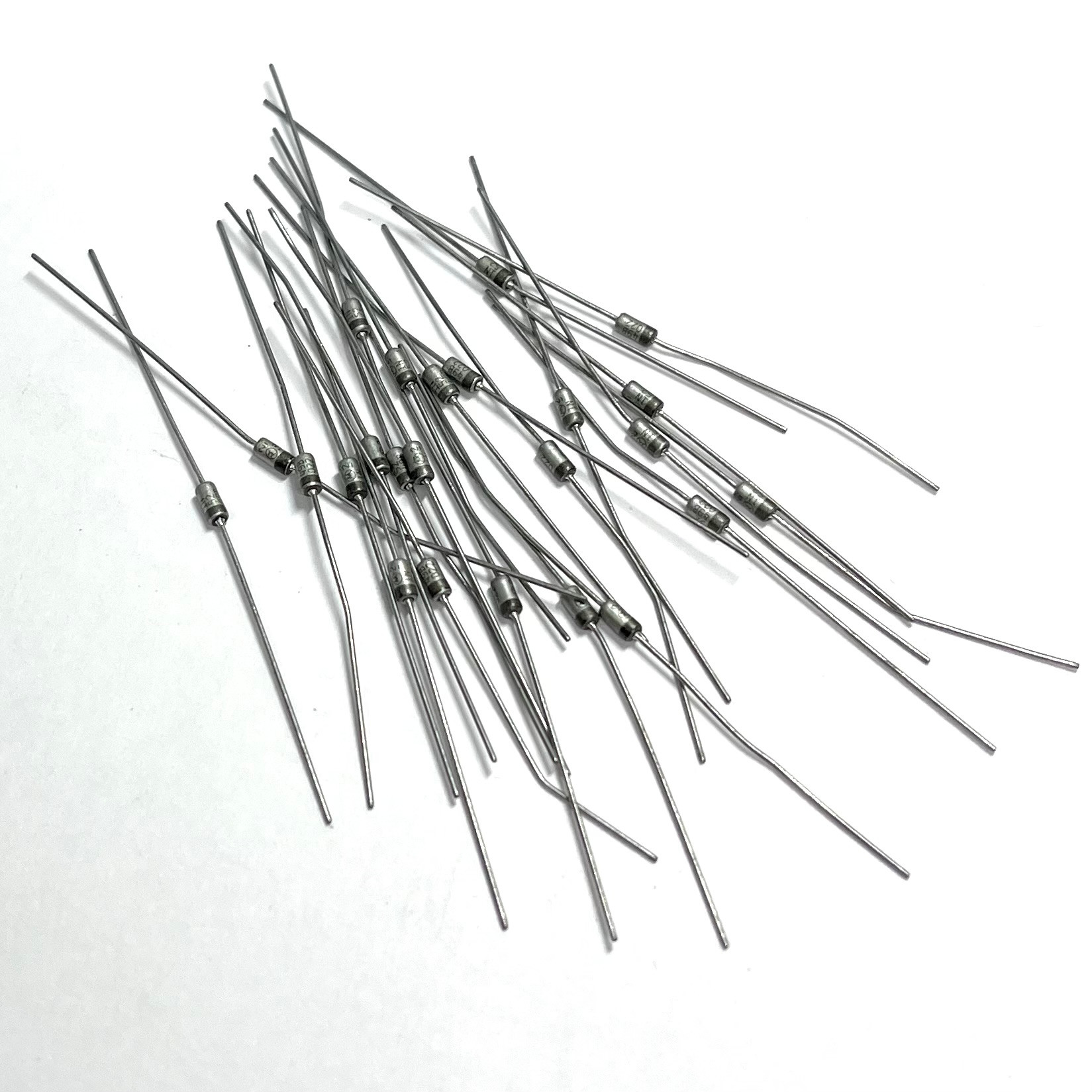 (PKG of 25) 1N5249B Zener Diode, 19V 0.5W, DO-35, Motorola ...