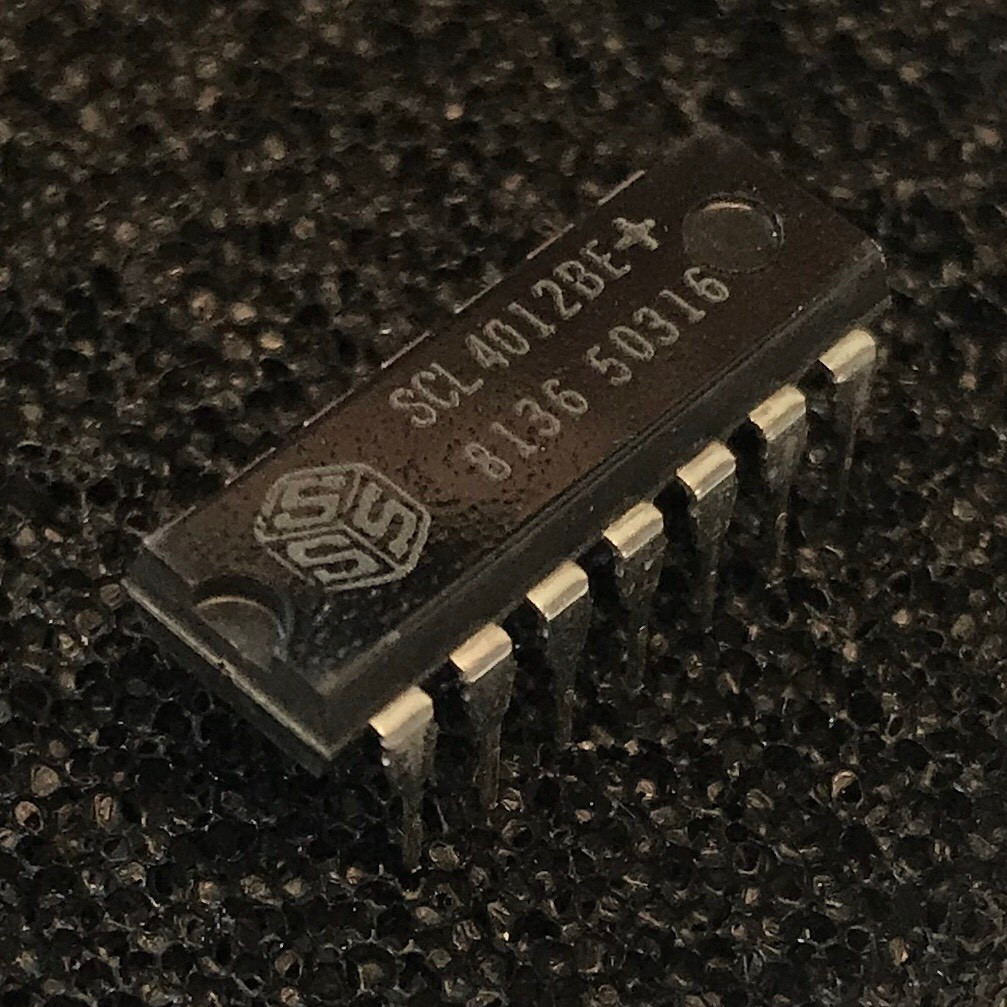 (PKG of 10) SCL4012BE Dual 4-Input NAND Logic Gate, CD4012, PDIP-14, SSS - orchidsound electronics